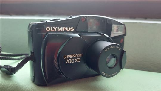 OLYMPUS superzoom 700XB