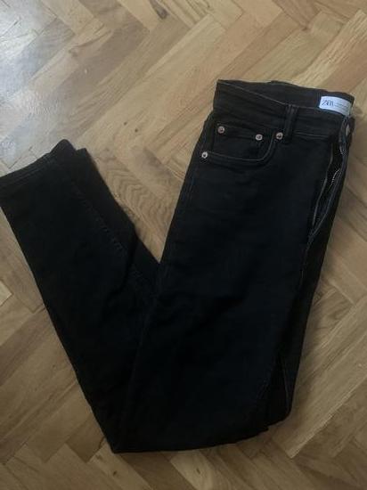 ZARA Black skinny jeans