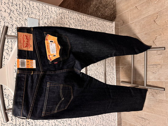 Levis 501 muske farmerke nove original