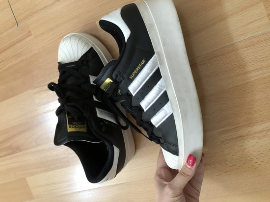 Adidas superstar