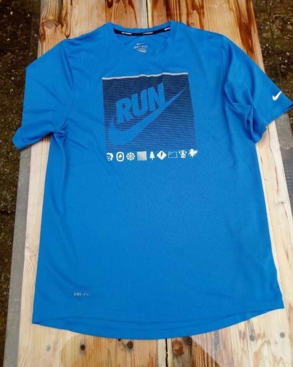 Men's T-shirt Nike, S (EU 36)