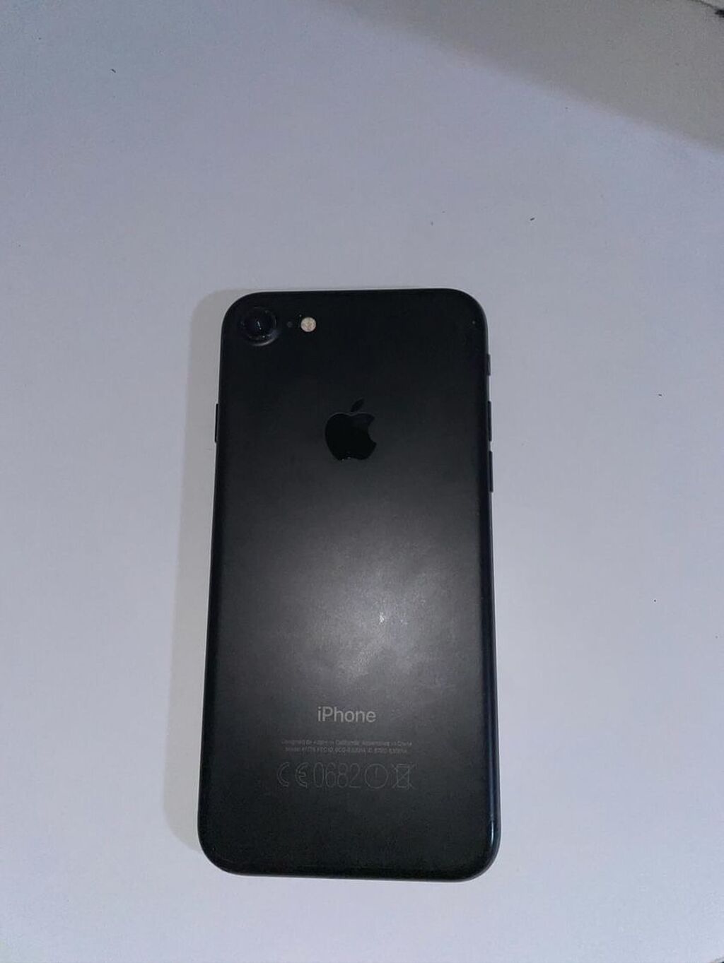 Apple iPhone iPhone 7, 128 GB, Crn, Otisak prsta