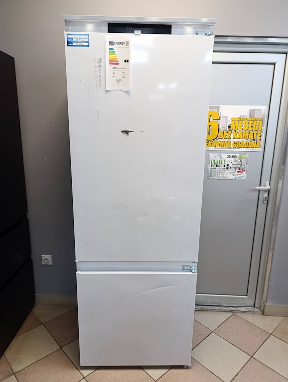 Ugradni Frižider Indesit IND 401, 69cm