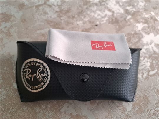 Ray Ban futrola sa ray ban krpicom