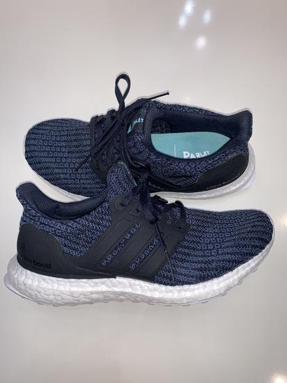 Adidas Ultra Boost & Parley patike