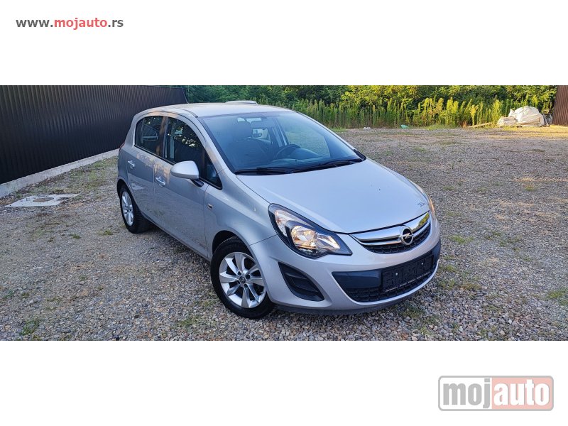 Opel Corsa 1.4 16v selection