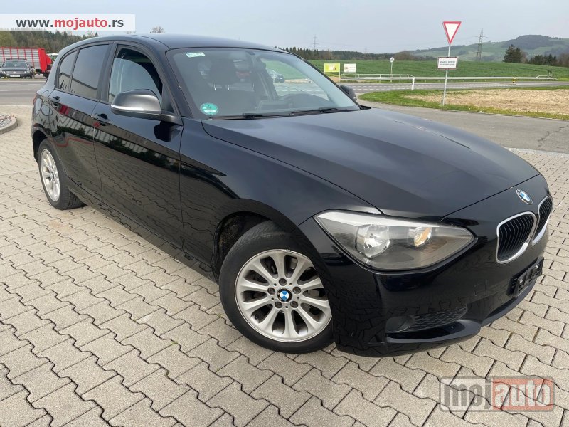 BMW 114