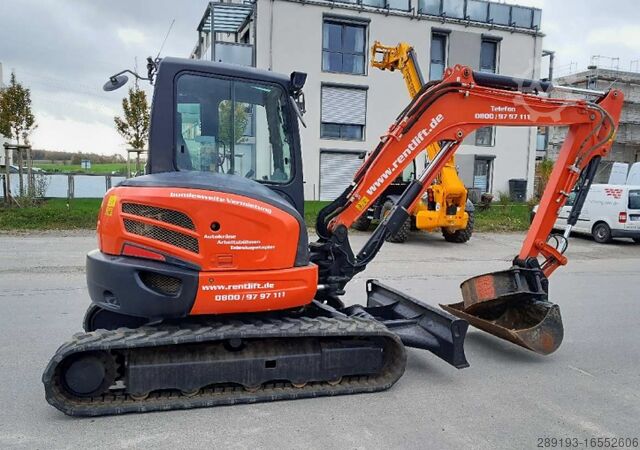 Mini bageri
Kubota U55-4 5,5t Diesel + 3 Löffel