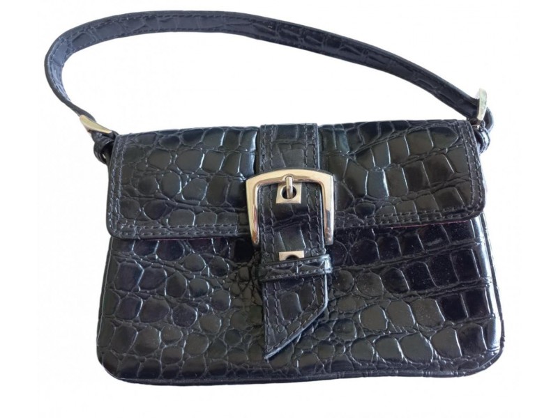 **MANGO ** CRNA TORBA 21x14cm