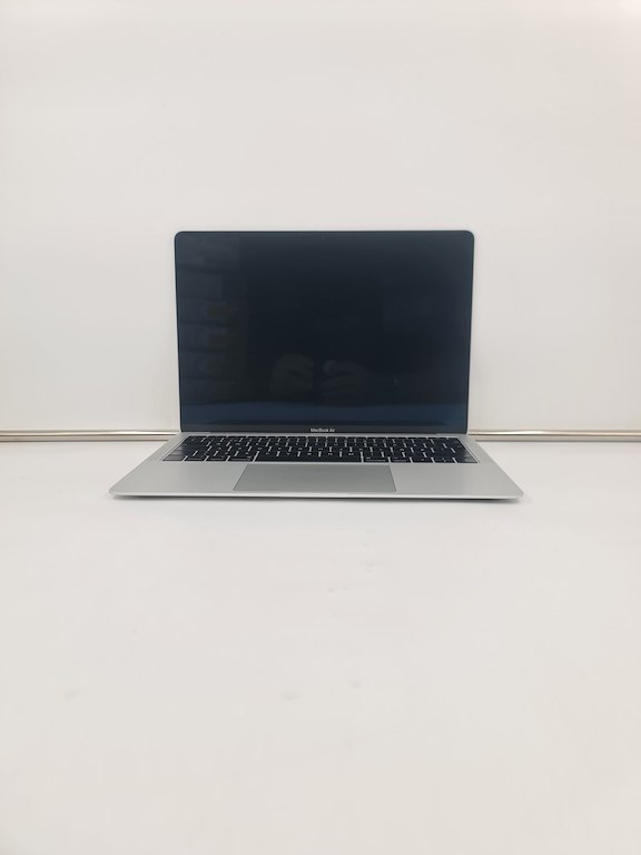 Macbook air 2018/i5-1.6ghz/16gb/512ssd/13inci 2560×1600/svet