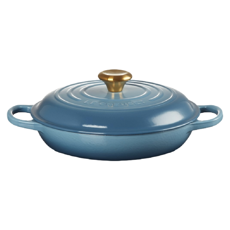 Le Creuset okrugla plitka kaserola od livenog gvožđa sa dugmetom u boji zlata, 30 cm, 3.5 l