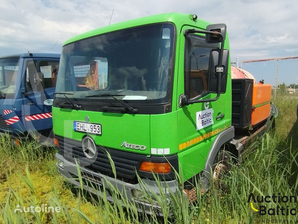 Prodaje se Mercedes-Benz 815 kombinovano vozilo za čišćenje kanalizacije na aukciji