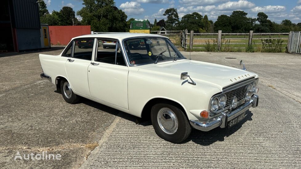 Prodaje se Ford ZODIAC MKIII AUTOMATIC sedan na aukciji