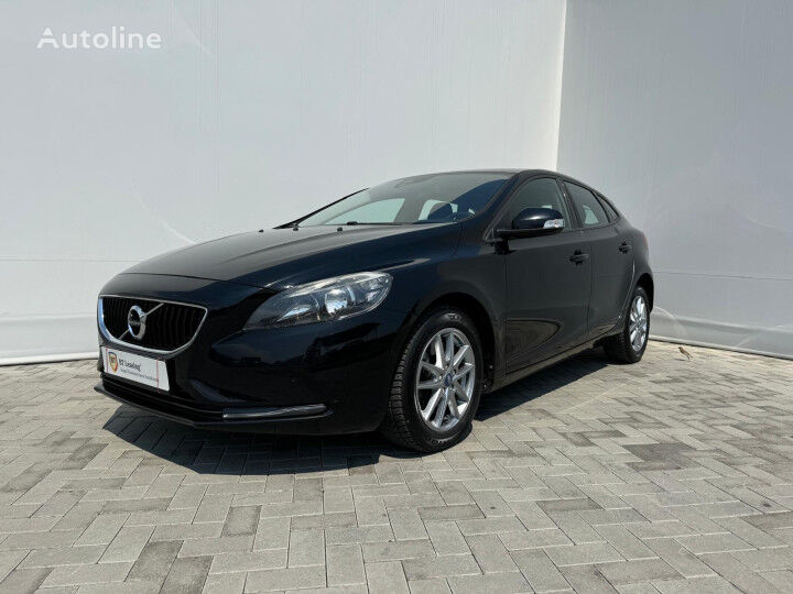 Volvo V40 D2 120 CP AUTOMAT hečbek