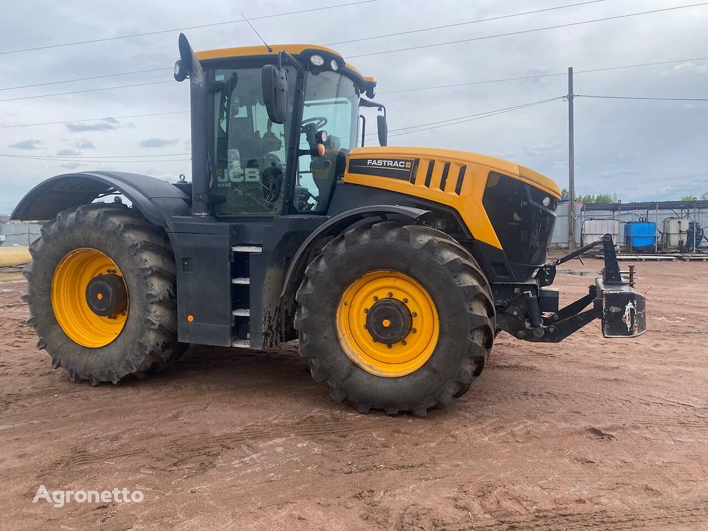 JCB Fastrac 8330 traktor točkaš