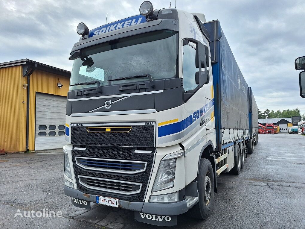 Volvo FH13 kamion s ceradom