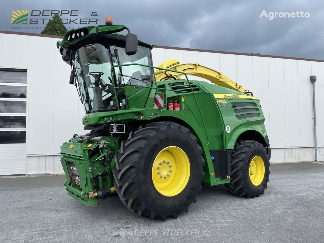 John Deere 8500i krmni kombajn