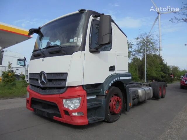 Mercedes-Benz Actros 2336 LL 6X2 EUR 6 autotransporter