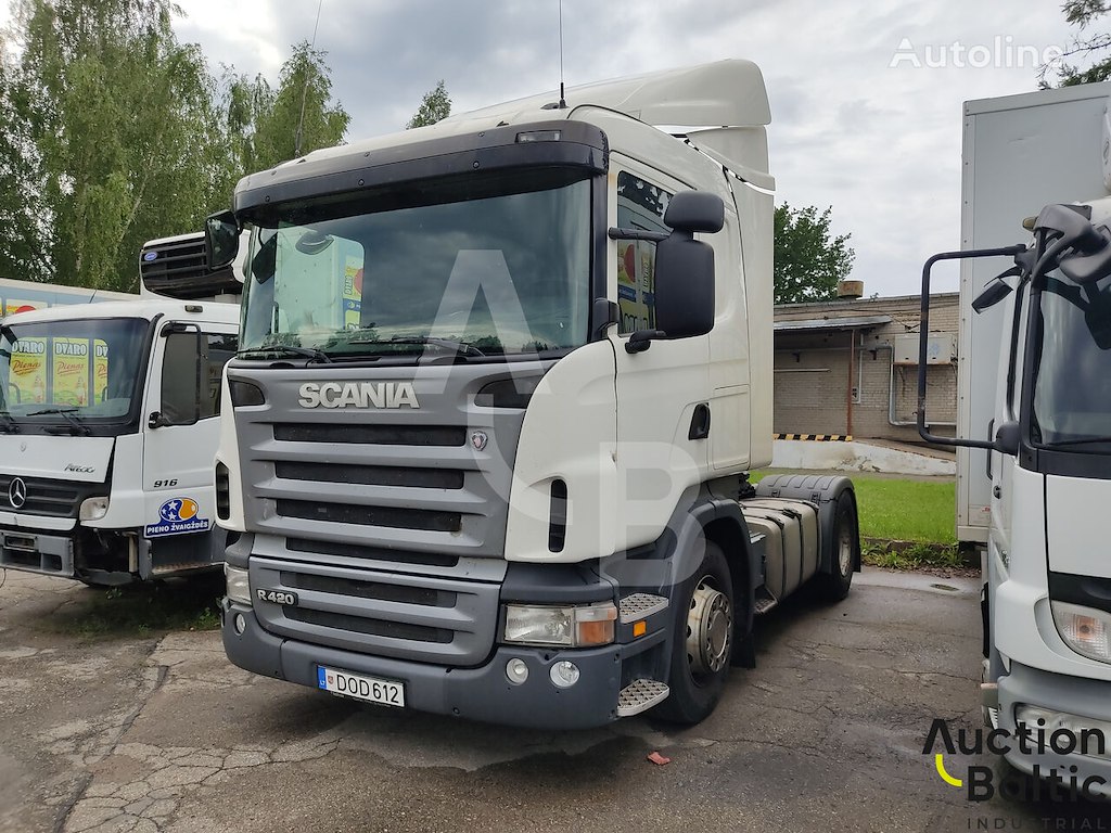 Prodaje se Scania R 420 tegljač na aukciji