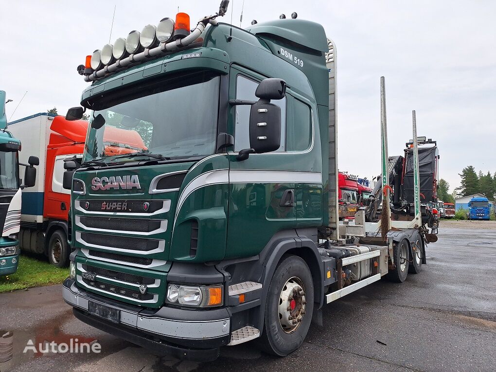 Scania R560 kamion za prevoz drva