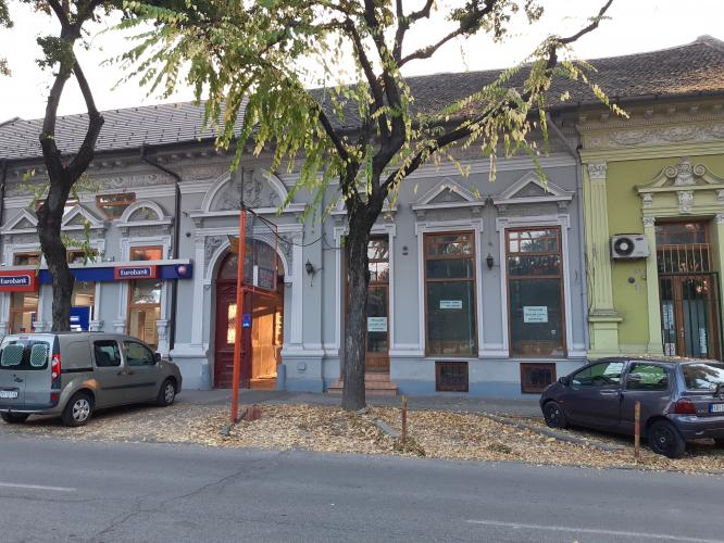 Prodajem lokal u centru Sombora 285m2
Sombor