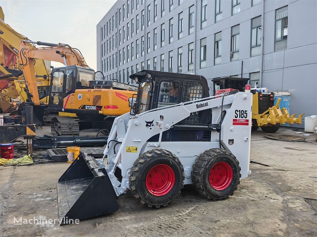 Bobcat S185 mini utovarivač