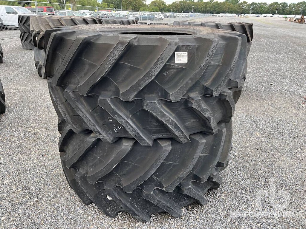 Prodaje se Trelleborg 710/60R34 Quantity of gumu za građevinske mašine na aukciji