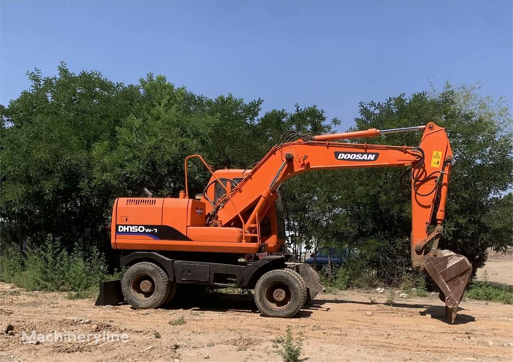 Doosan DH150 bager točkaš