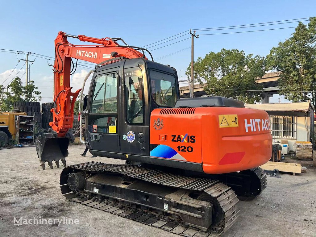 Hitachi ZX120 bager guseničar