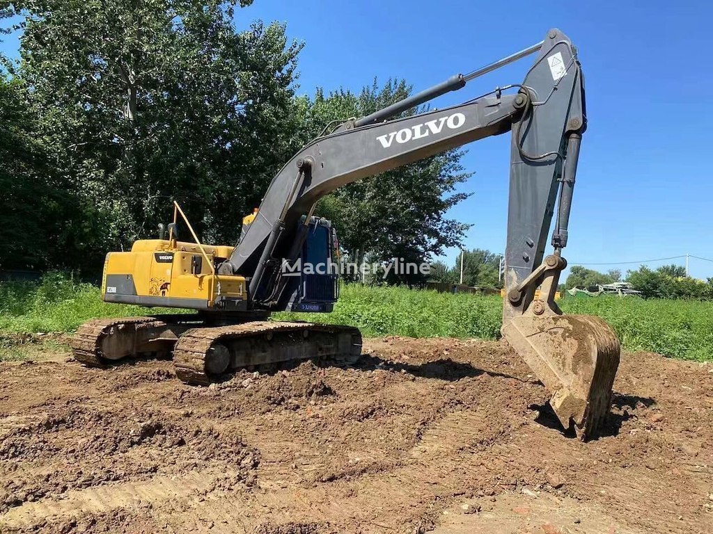 Volvo EC210D bager guseničar