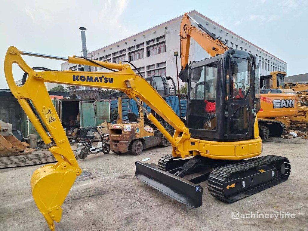 Komatsu PC35 mini bager