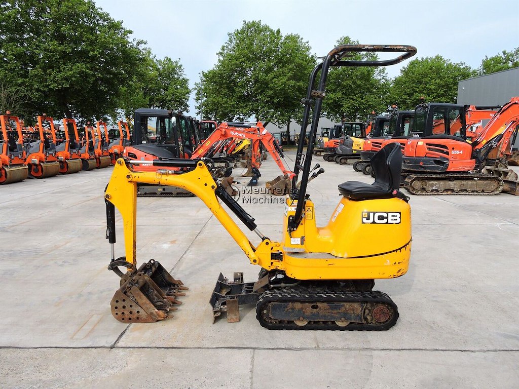 JCB 8008 CTS mini bager