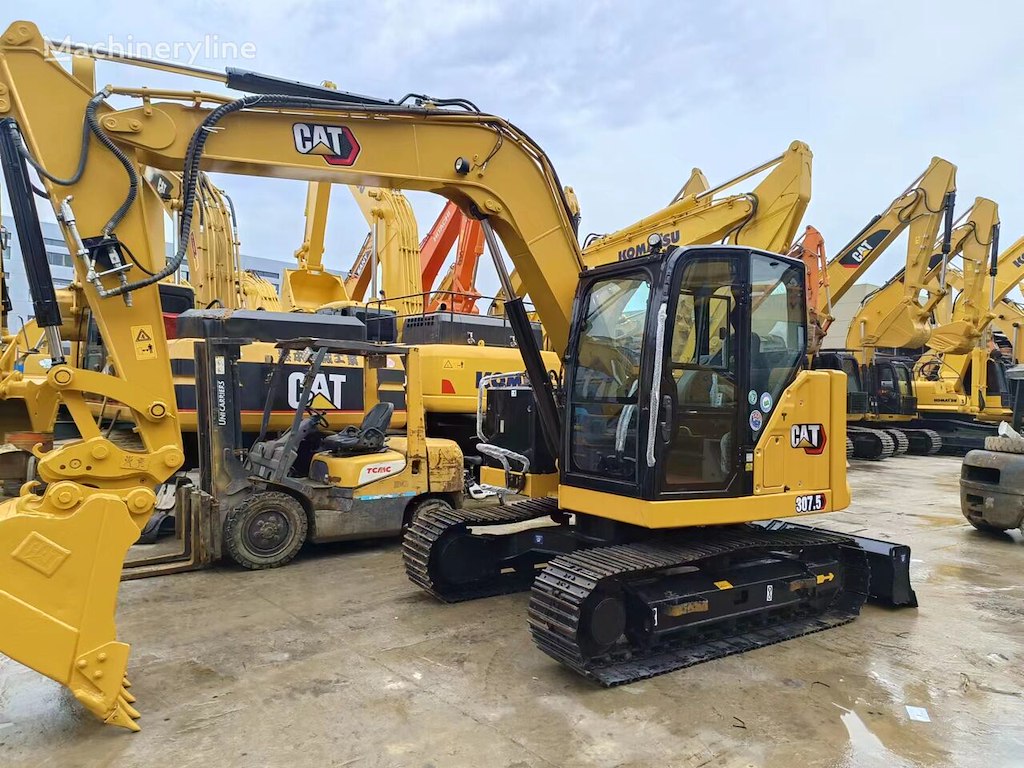 Caterpillar 307.5 bager guseničar