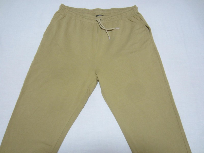 LC WAIKIKI muske pantalone /trenerka 4XL-KAO NOVA