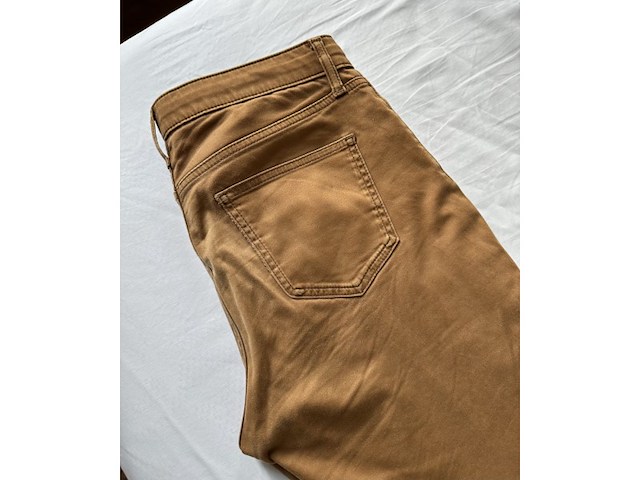 UNIQLO pantalone M