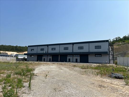 Skladišna hala u Vrčinu 1600m2