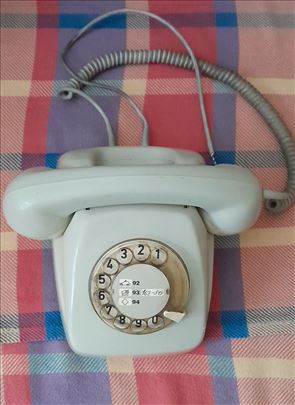 Fiksni telefoni