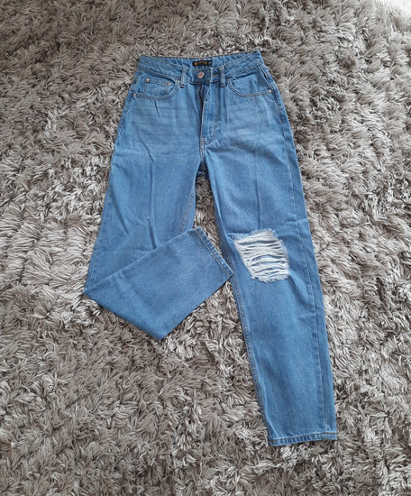 SNIZENO SA 1800 Nove Mom Jeans Farmerke