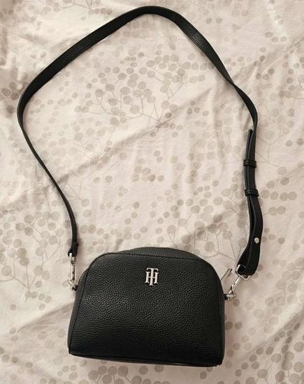 Tommy Hilfiger torba