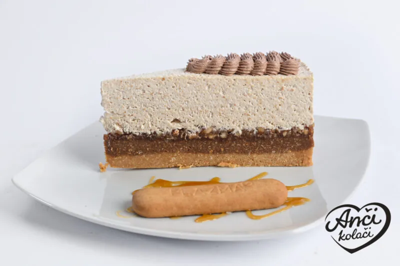 Lešnik-plazma torta 135g
