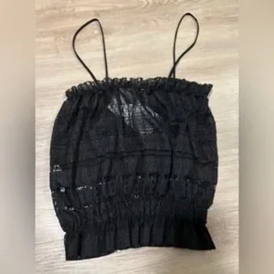 Zara nov top