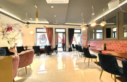 Lokal u centru Sremskih Karlovaca, 106m²