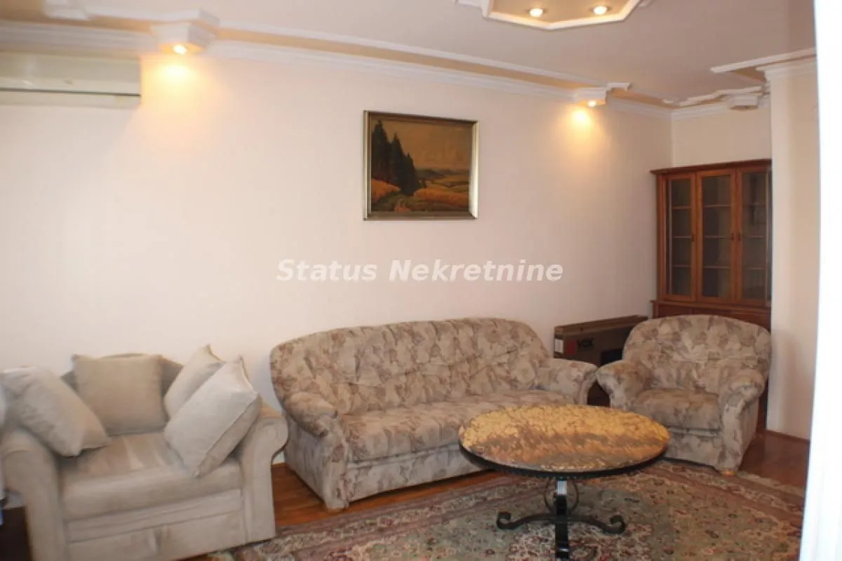 Izdavanje, dvosoban stan, 50m2, Grbavica, Novi Sad, Novi Sad