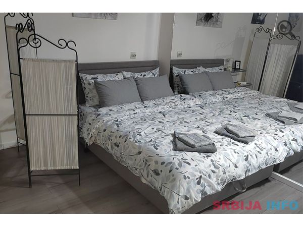 Dvosoban Apartman Knez i Djura Beograd Centar