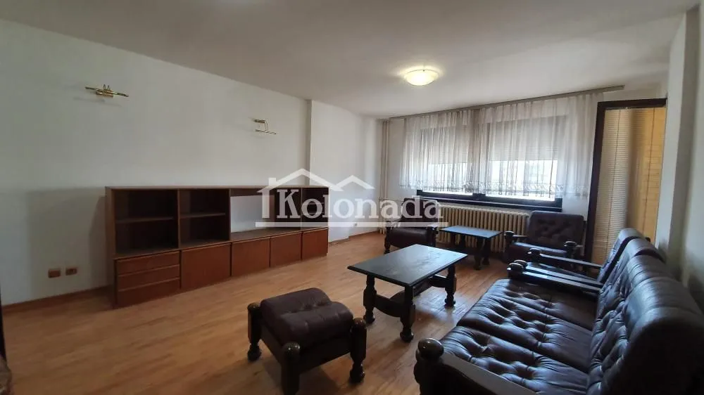 Prodaja, trosoban stan, 79m2, Mladenovac, Beograd