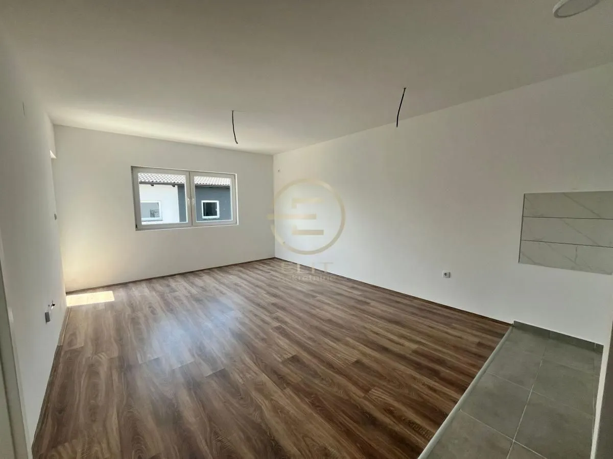 Prodaja, dvosoban stan, 43m2, Adice, Novi Sad, Novi Sad