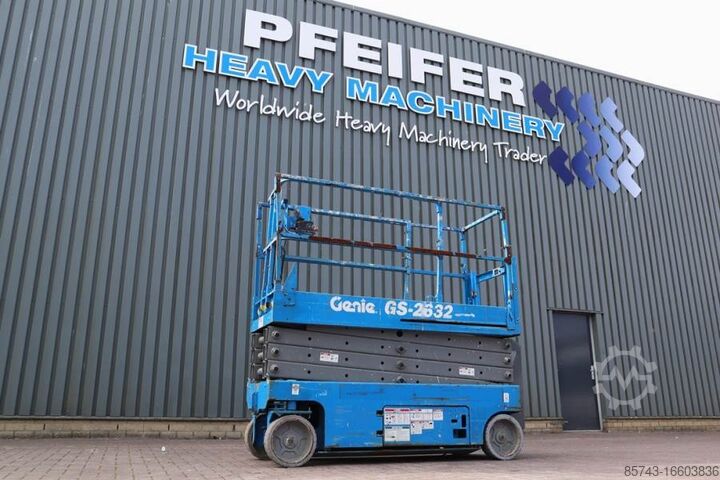 Podizanje makaza
Genie GS2632 Electric, Working Height 10m, 227kg Capacit