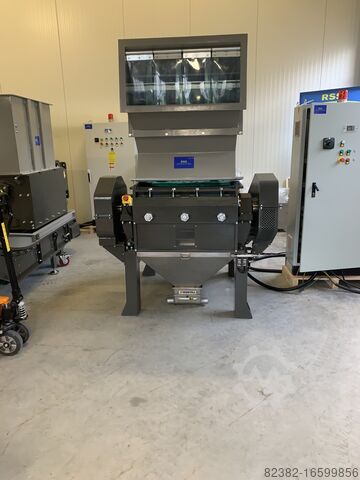 Burr mlin / granulator
RSS Recycling Shredders & Solutions 800 serie maalmolen