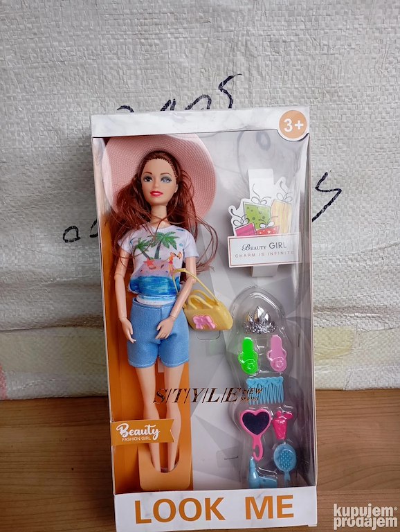 Barbie lutka Look me Cristina