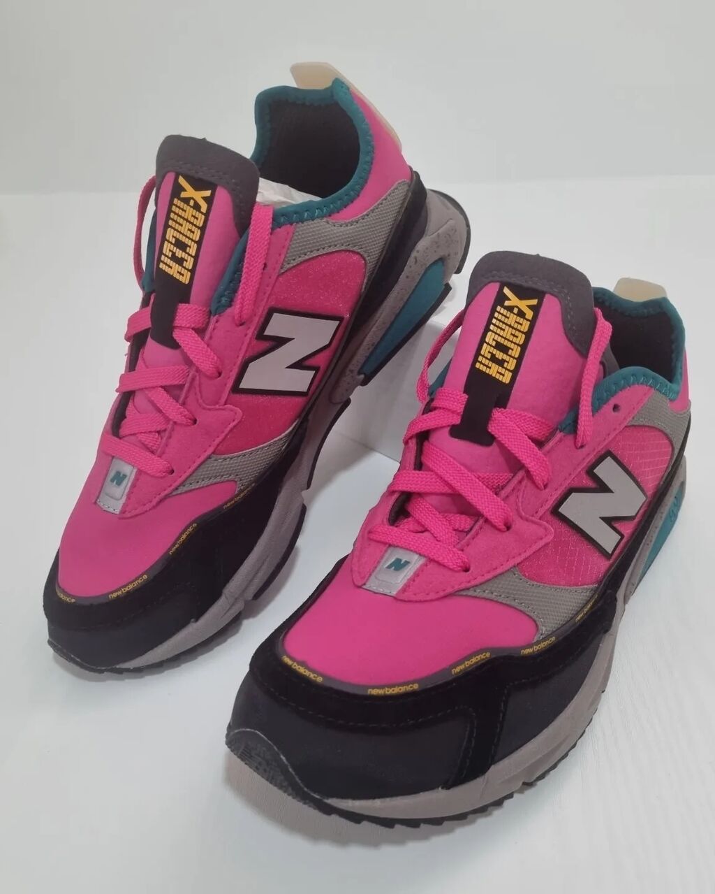 New Balance, 40